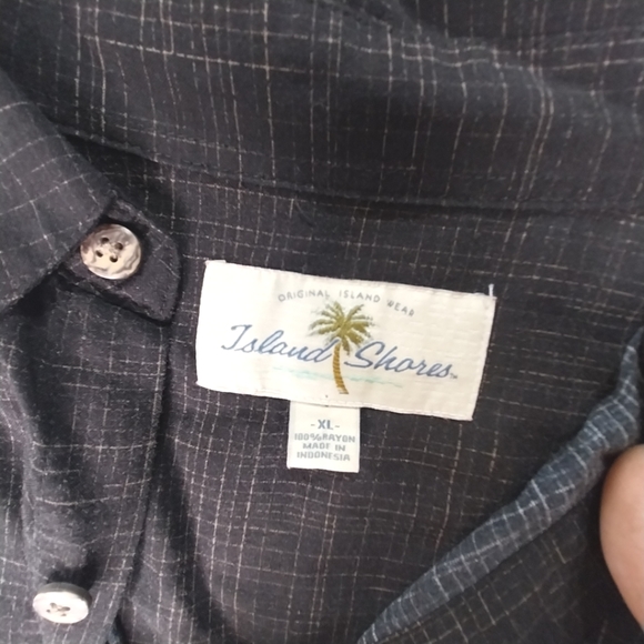 island shores | Shirts | Island Shores Palm Tree Design Button Down ...